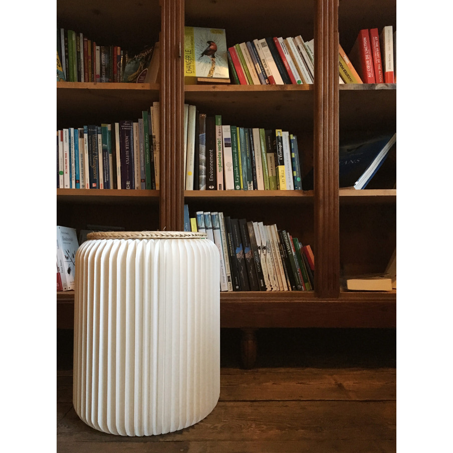 Tabouret pliable en carton, Stooly